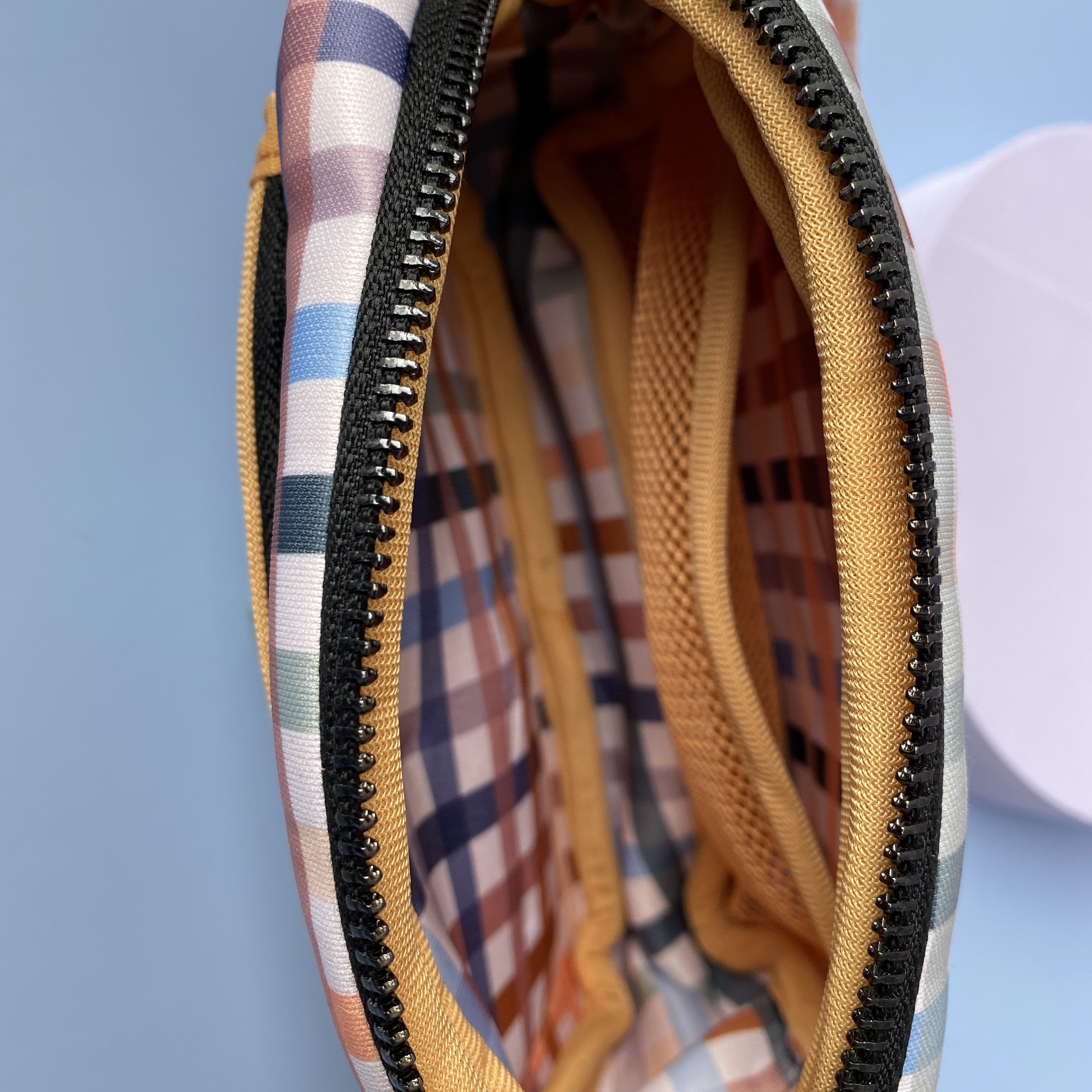 Adventure Pouch – Aussie Pooch Nutrition & Wellbeing